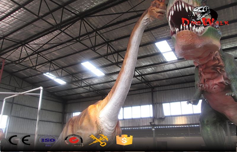 gigantic animatronic dinosaur with remote control walking and movement