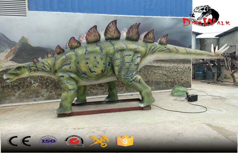 realistic animatronic dinosaur model with movement simulation